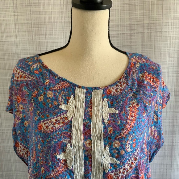 THML | Tops | Thml Patterned Short Sleeve Top | Poshmark